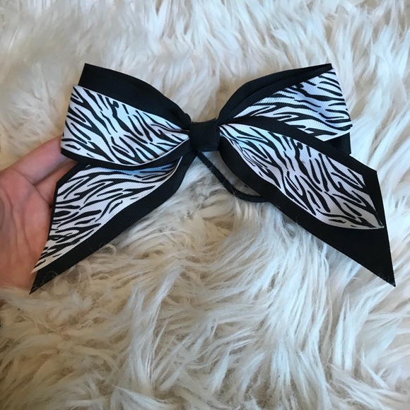 Accessories | Classic Zebra Print Bow | Poshmark